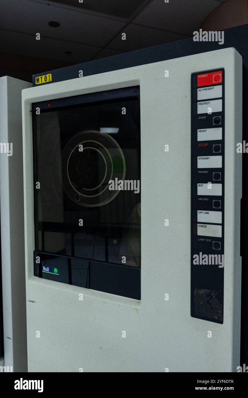 Bull DPS 8000 Large Computer System at the Diefenbunker, Carp, Ontario ...