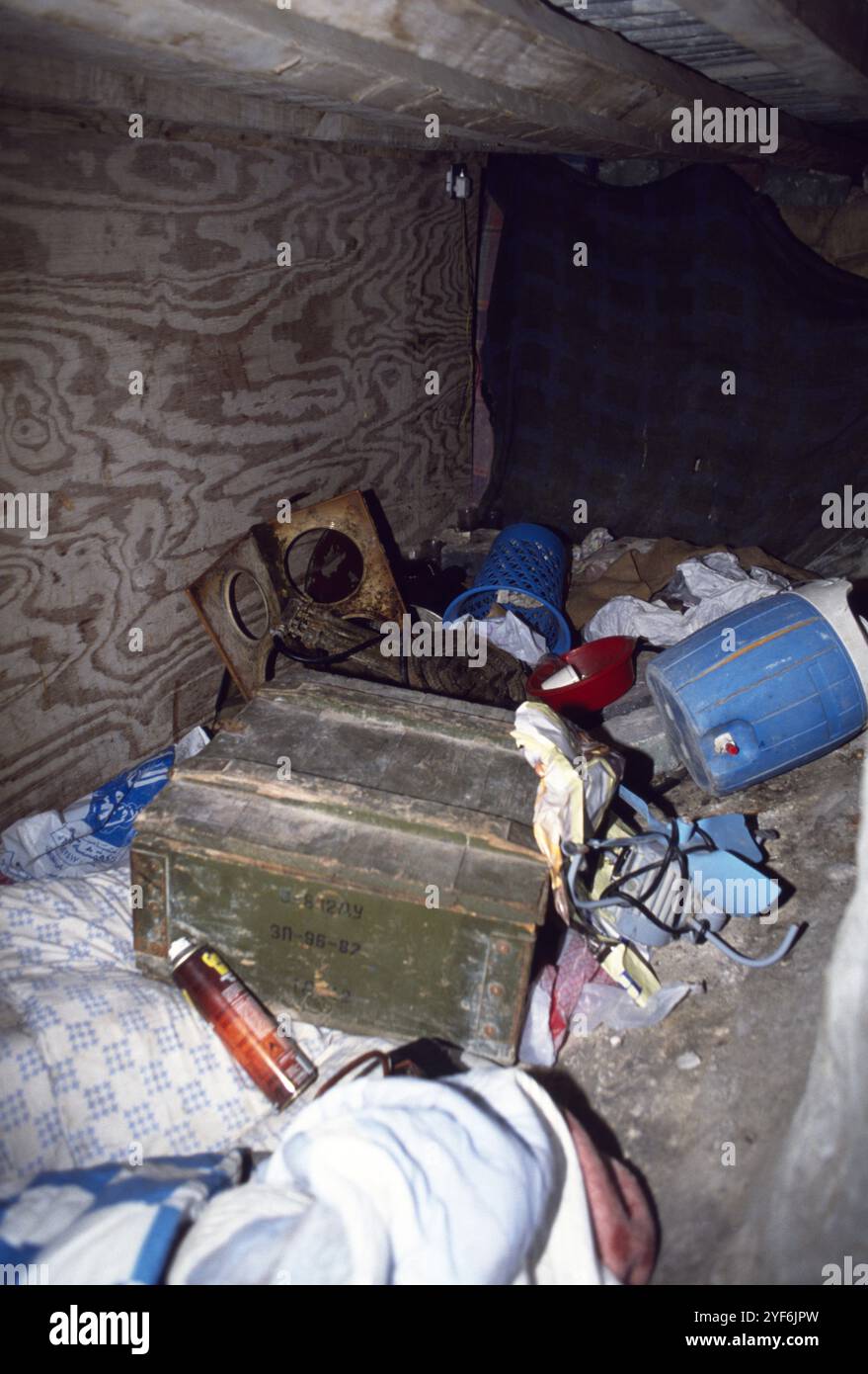 First Gulf War: 10th March 1991. The interior of an abandoned Iraqi ...