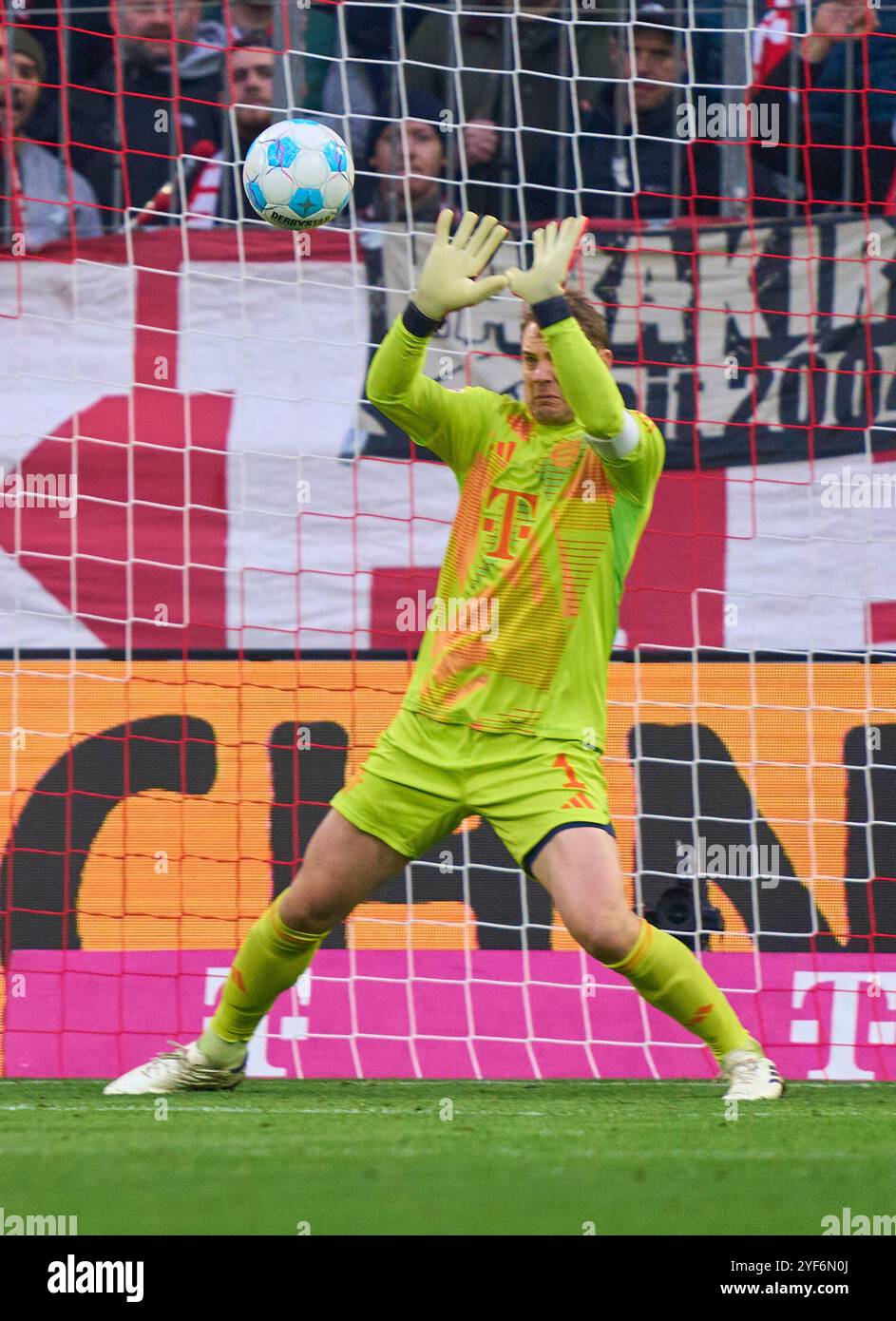 Manuel NEUER, goalkeeper FCB 1 defend in the match FC BAYERN MUENCHEN ...
