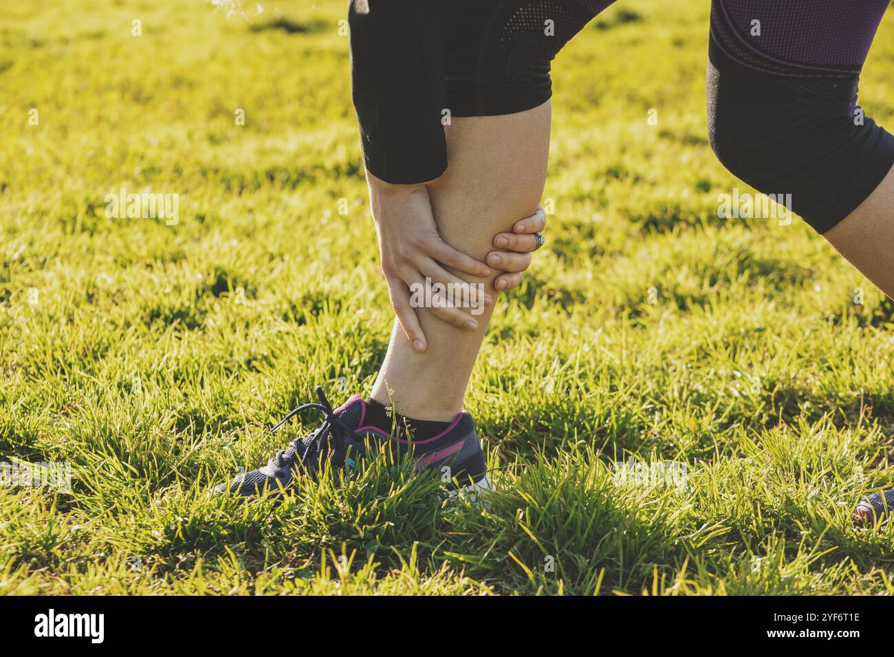Calf muscle stretch hi-res stock photography and images - Alamy