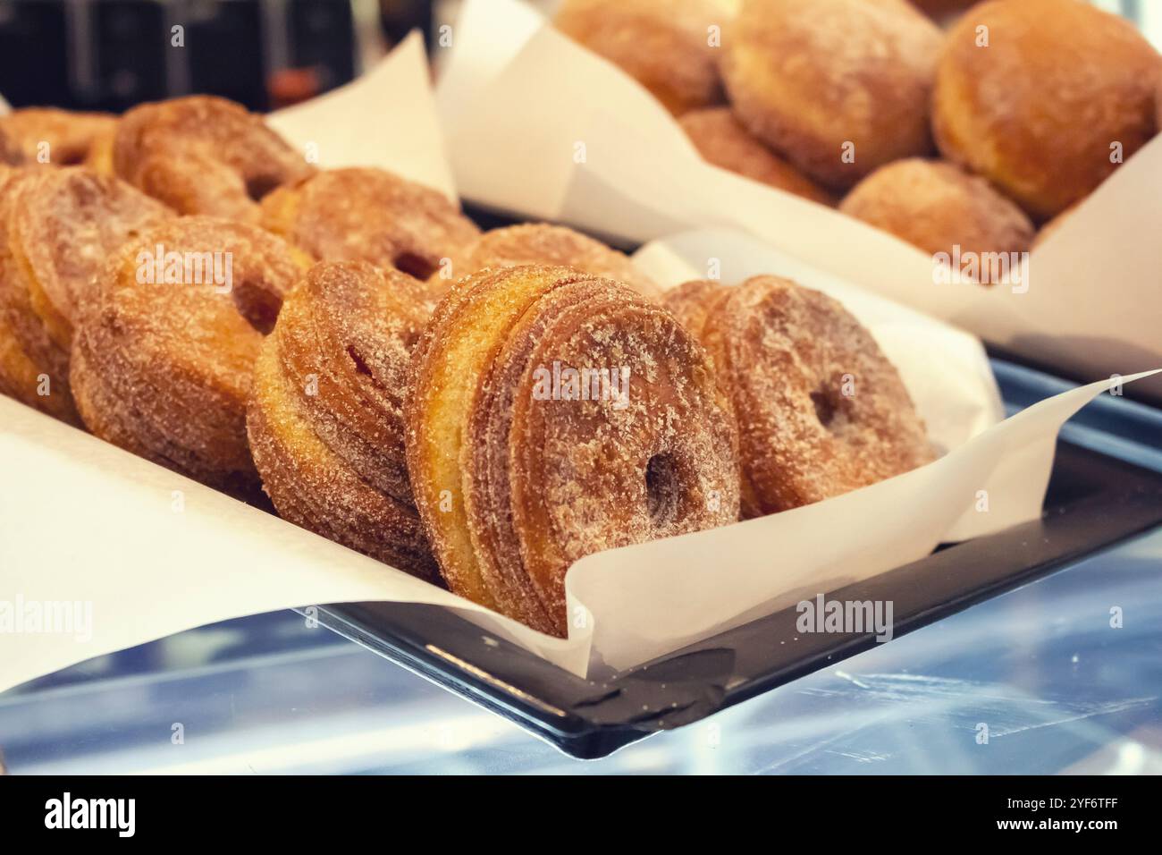 Cronuts hi-res stock photography and images - Alamy