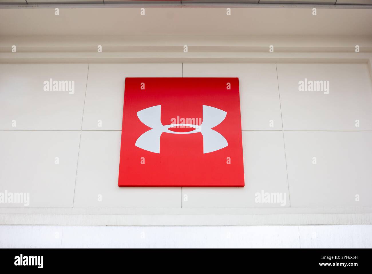 Armour logo hi-res stock photography and images - Alamy