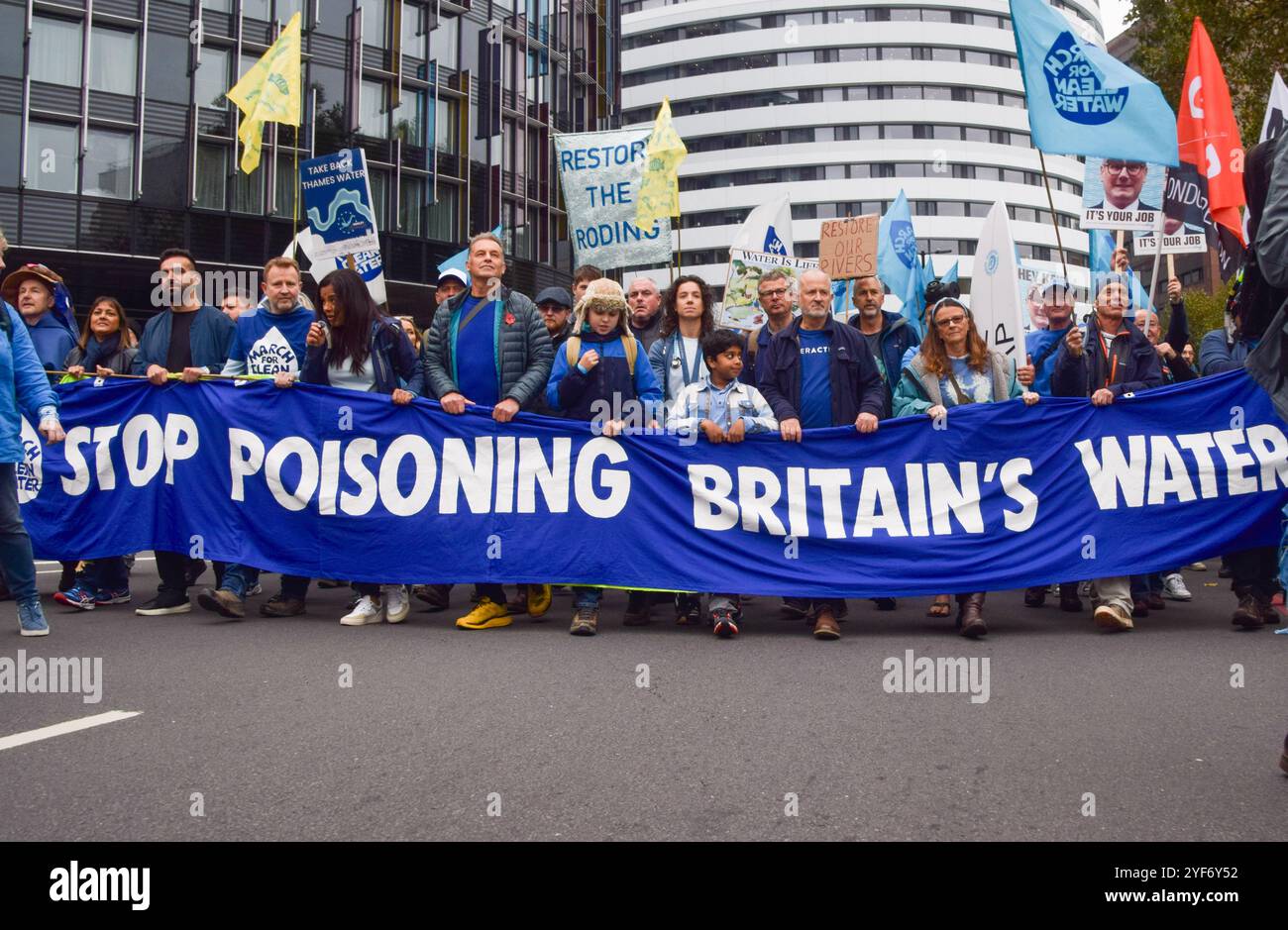 London, UK. 03rd Nov, 2024. TV presenter and naturalist Chris Packham ...