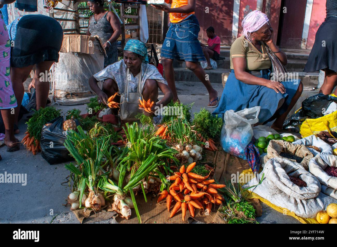 Local market and houses in the historic colonial old town, Jacmel city ...