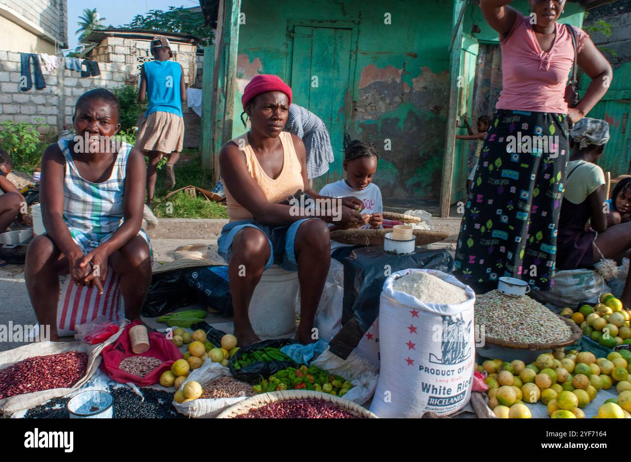 Local market and houses in the historic colonial old town, Jacmel city ...