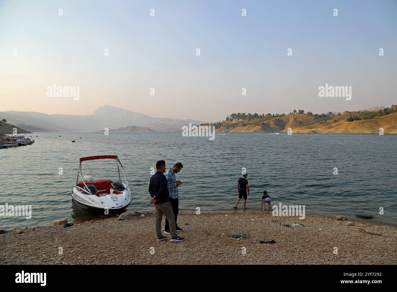 Dukan Lake at Sulaymaniyah in Iraqi Kurdistan Stock Photo - Alamy