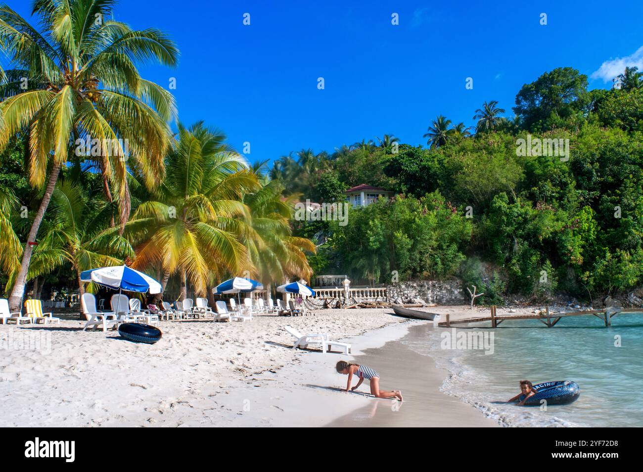 Abaka bay resort waterfront beach in Île-à-Vache, Sud Province, Haiti ...