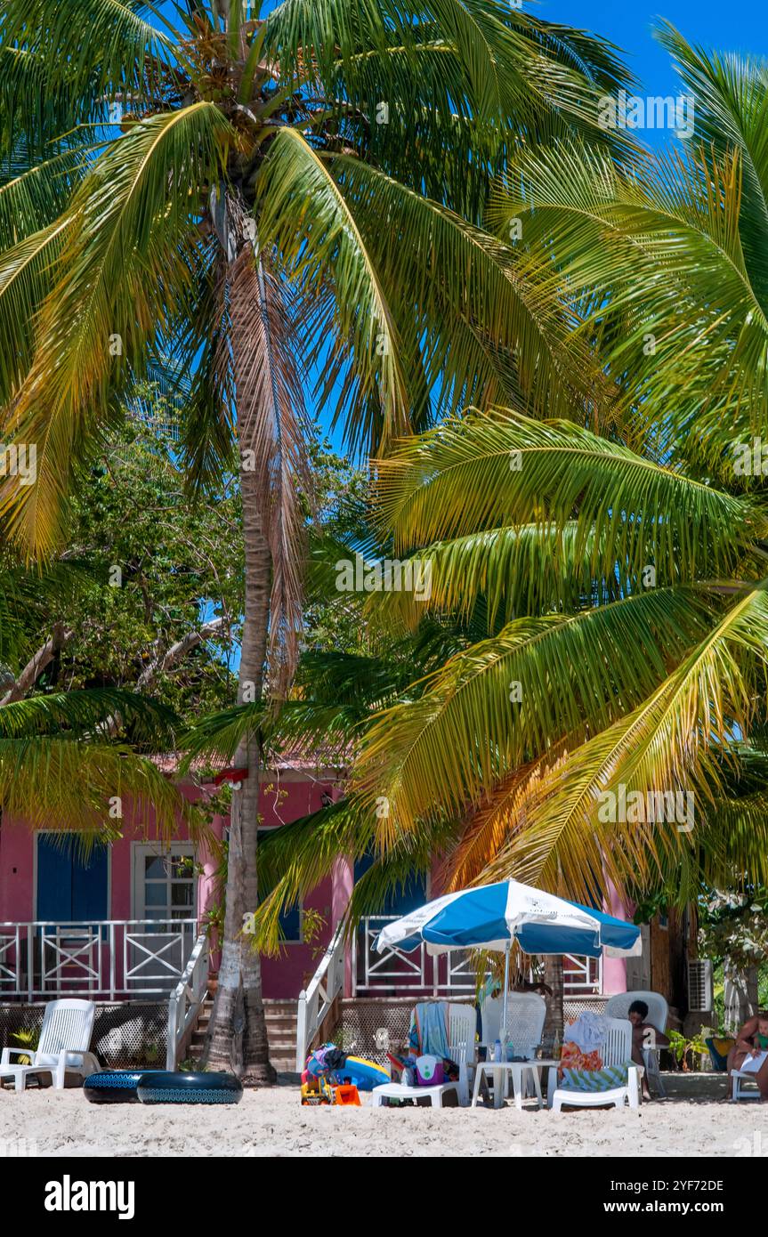 Abaka bay resort waterfront beach in Île-à-Vache, Sud Province, Haiti ...