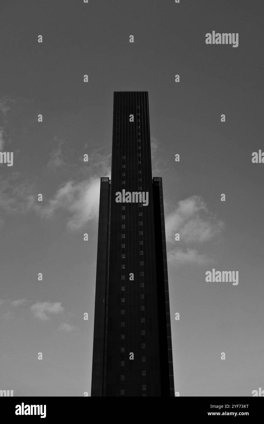 Ie universidad hi-res stock photography and images - Alamy