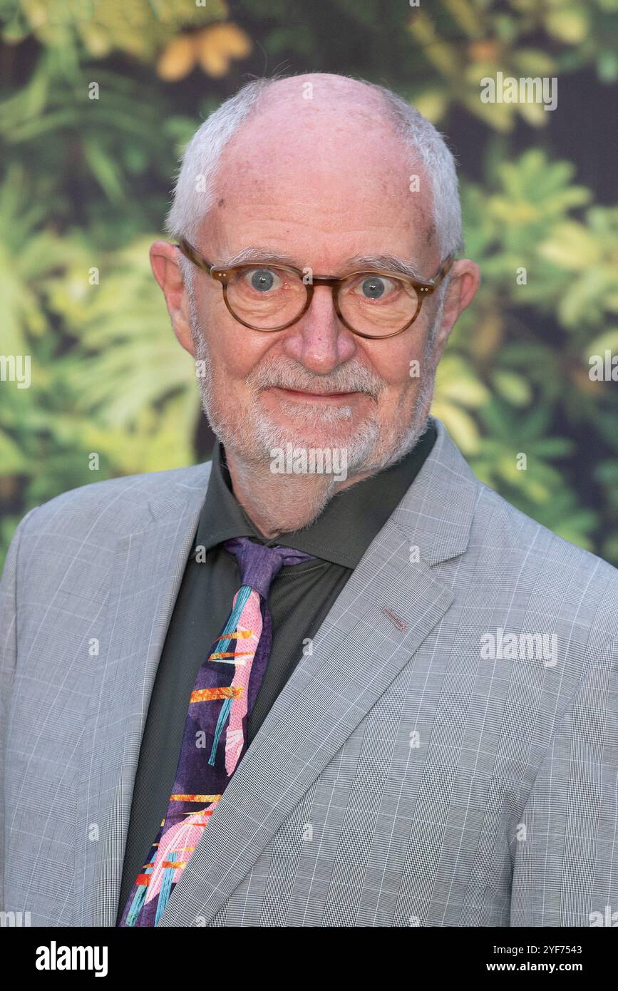 London uk jim broadbent hi-res stock photography and images - Alamy