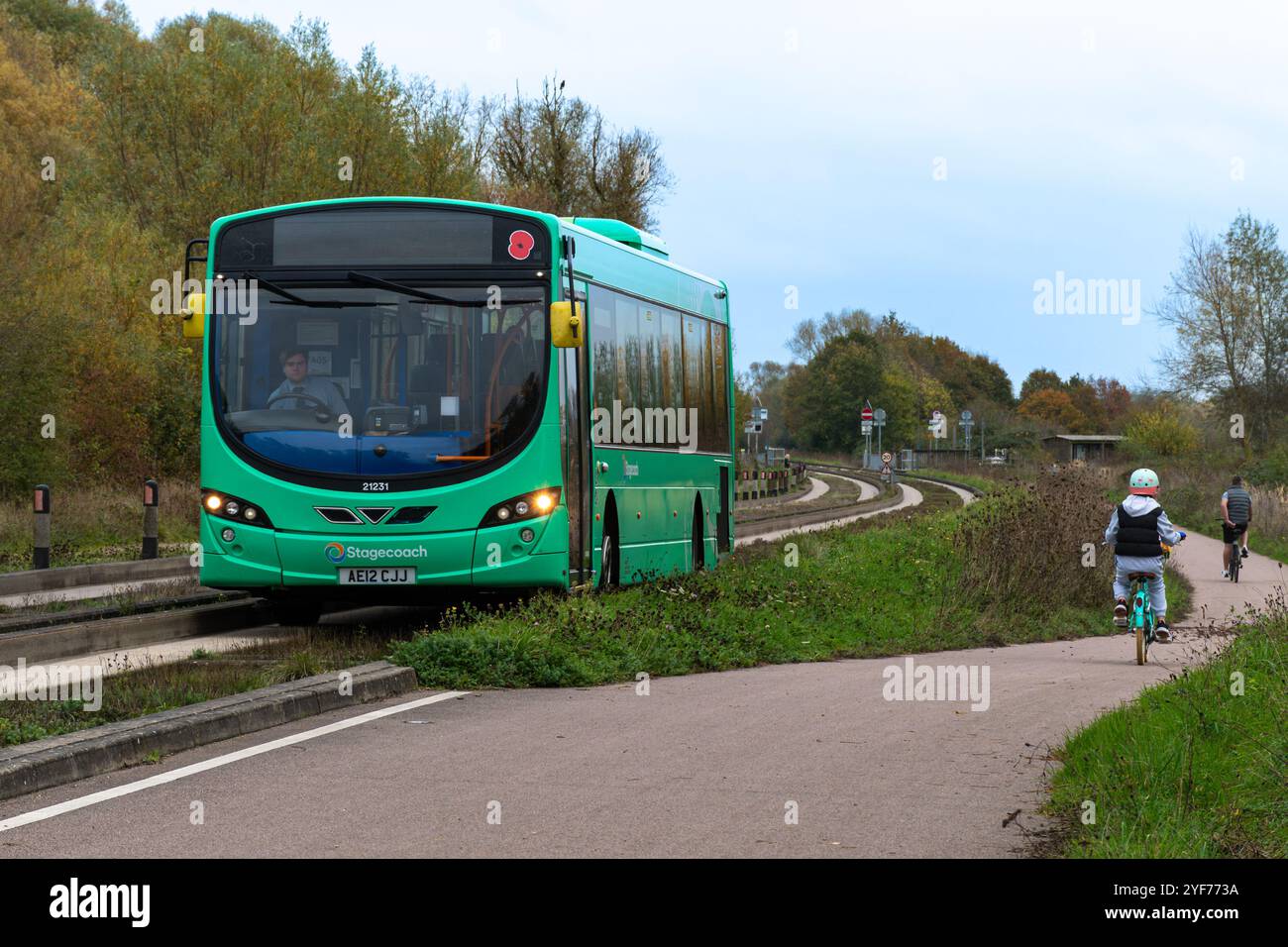 Bikes on bus hi-res stock photography and images - Alamy
