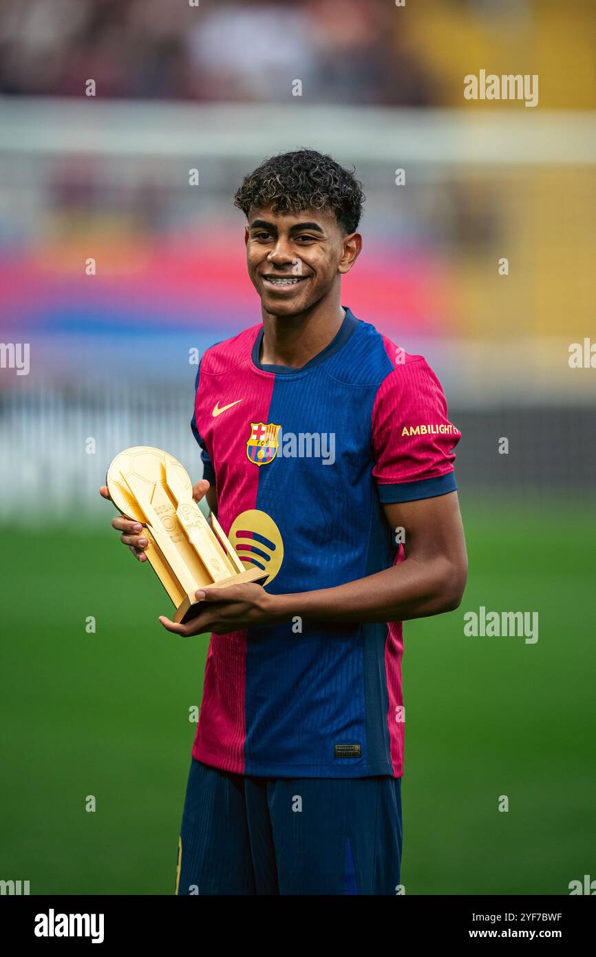 Espanyol barcelona yamal hi-res stock photography and images - Alamy