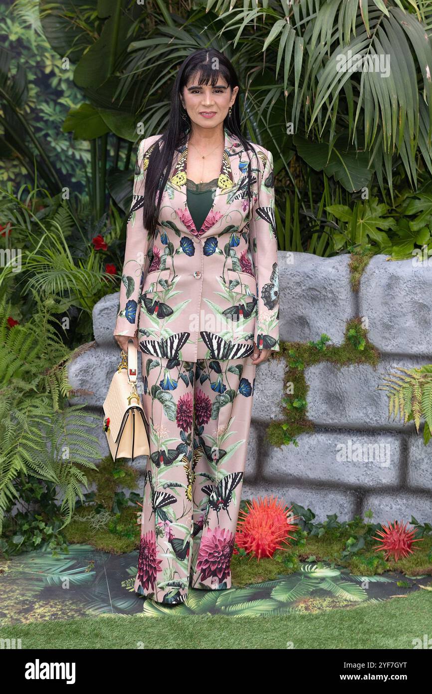 Ursula desilu leon chempen hi-res stock photography and images - Alamy