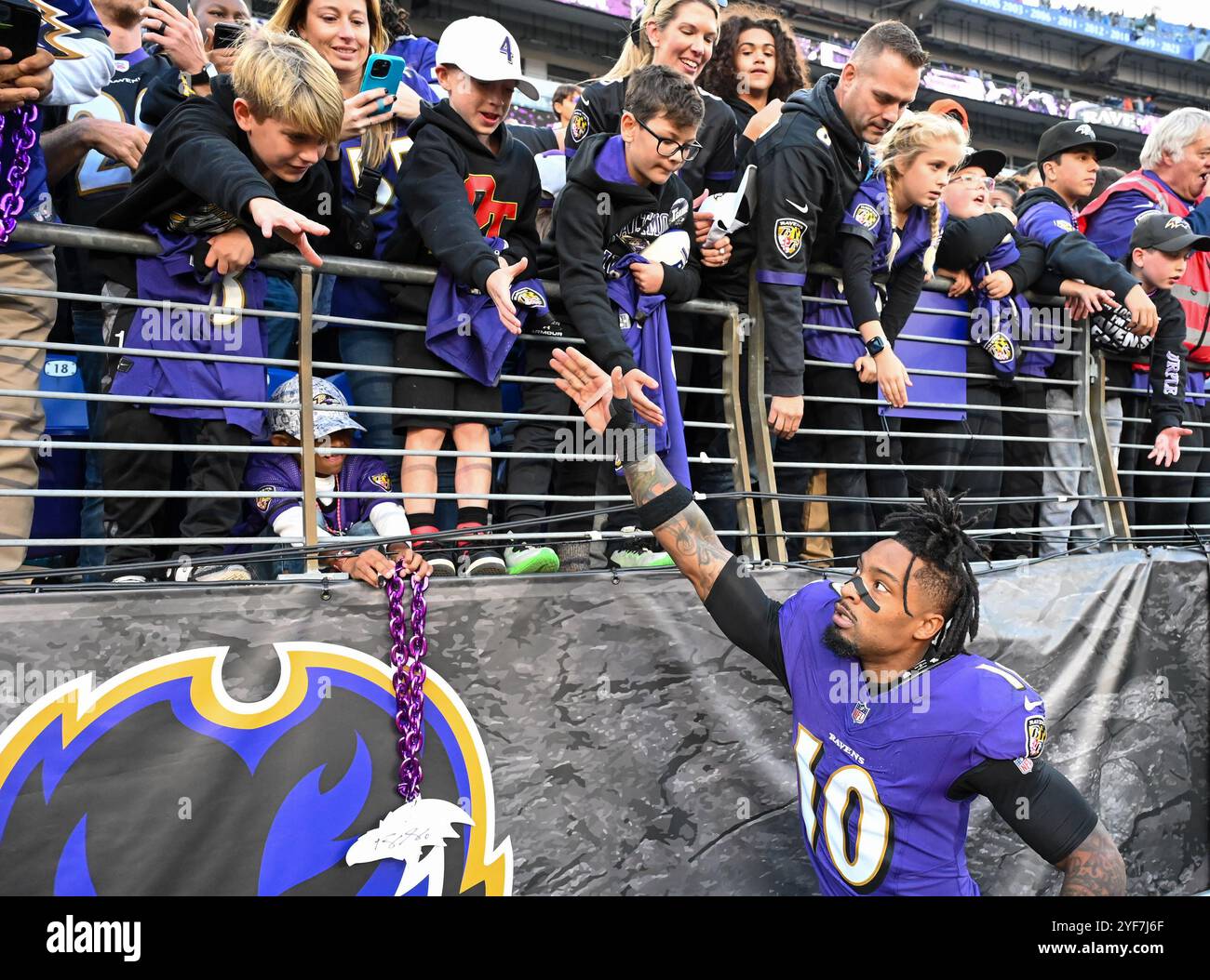 Baltimore, United States. 03rd Nov, 2024. Baltimore Ravens cornerback ...
