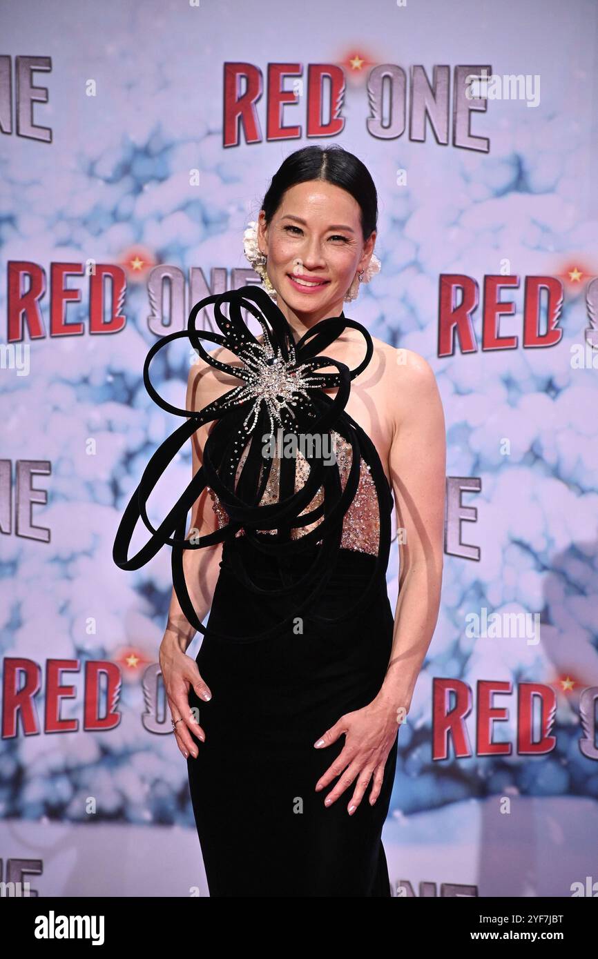 Schauspielerin lucy liu hi-res stock photography and images - Alamy