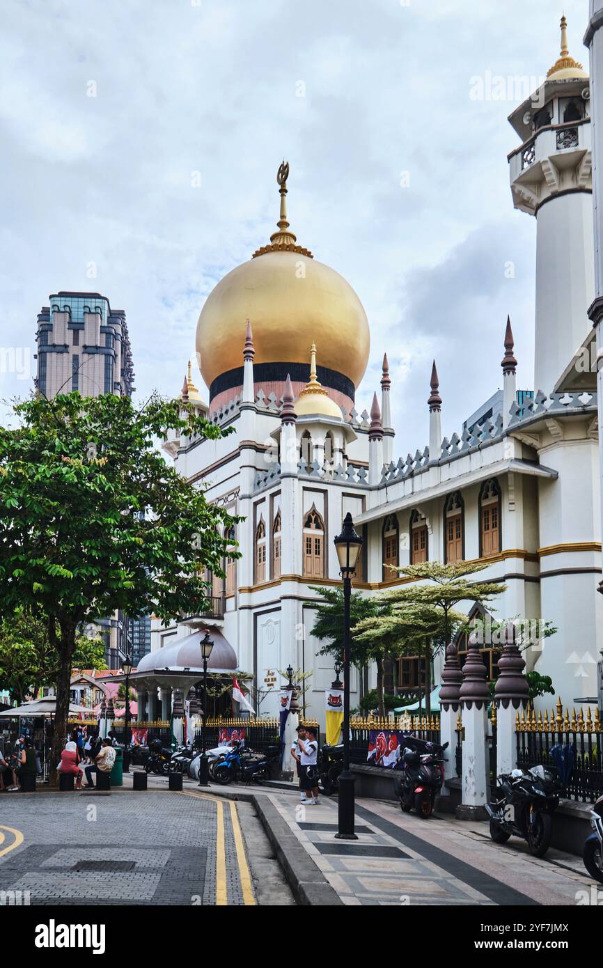 Singapore - August 16, 2024: Masjid Sultan Mosque in historic Kampong ...