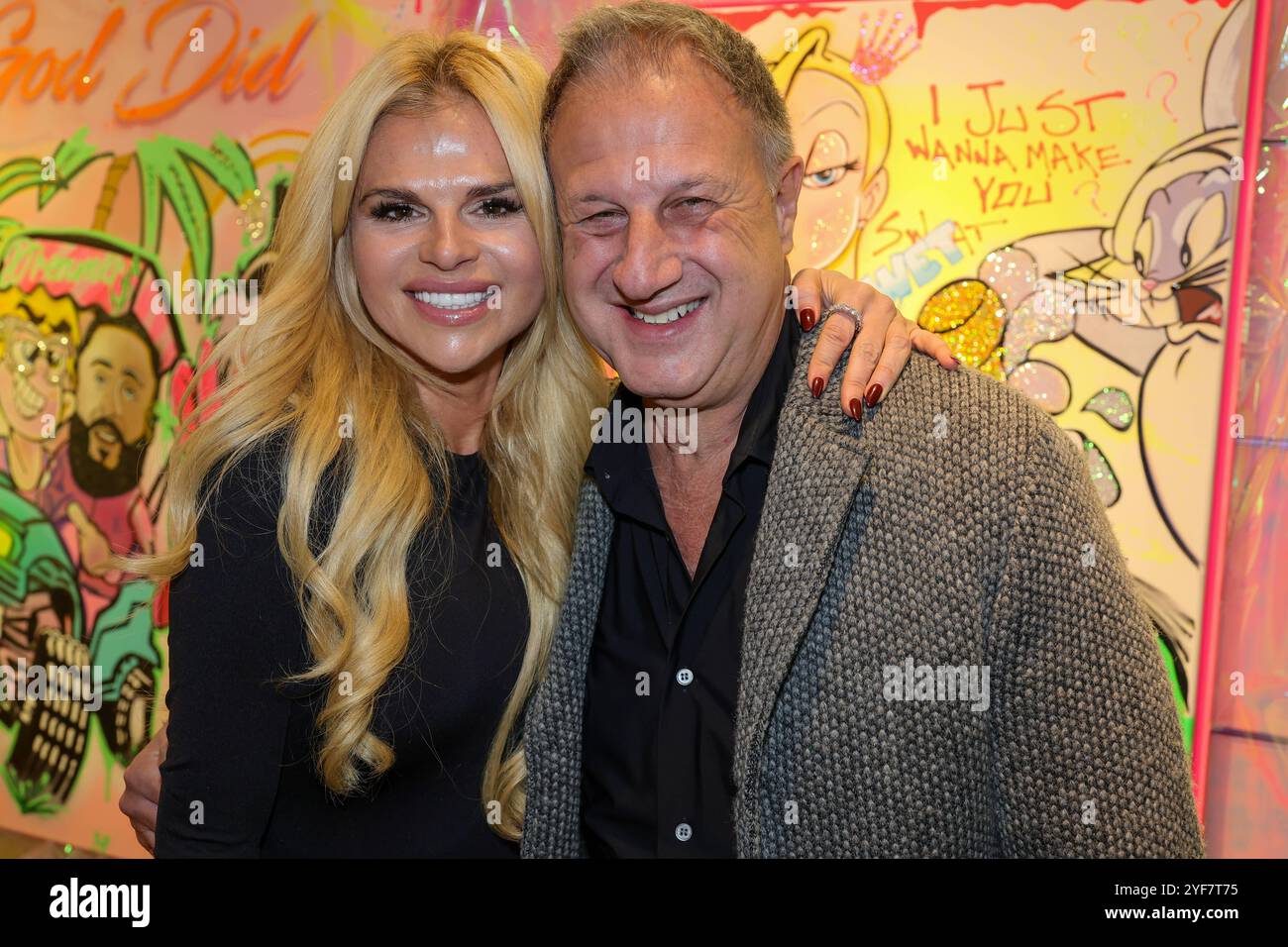 Pop Art Künstler Dennis Klapschus Store Opening, TV-Sternchen Natalie ...