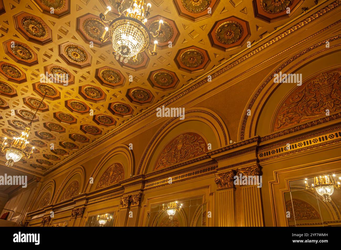Vancouver orpheum theater hi-res stock photography and images - Alamy