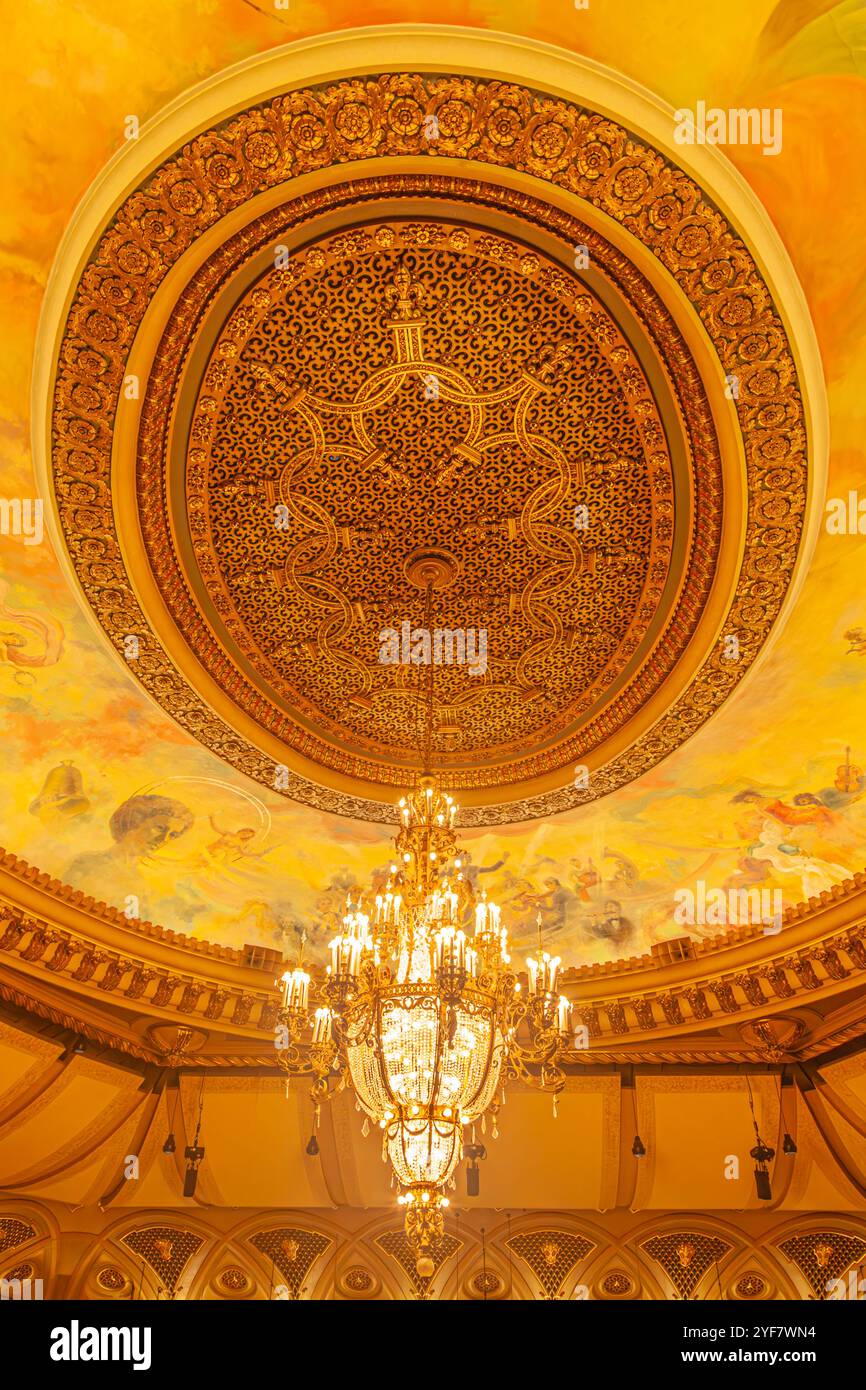 Detail ceiling theater inside hi-res stock photography and images - Alamy