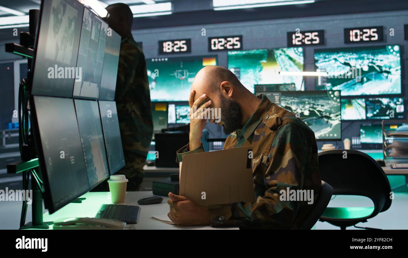 Exhausted special forces officer hi-res stock photography and images - Alamy