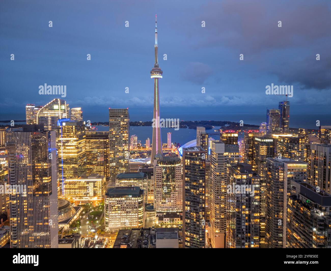 Toronto hi-res stock photography and images - Alamy