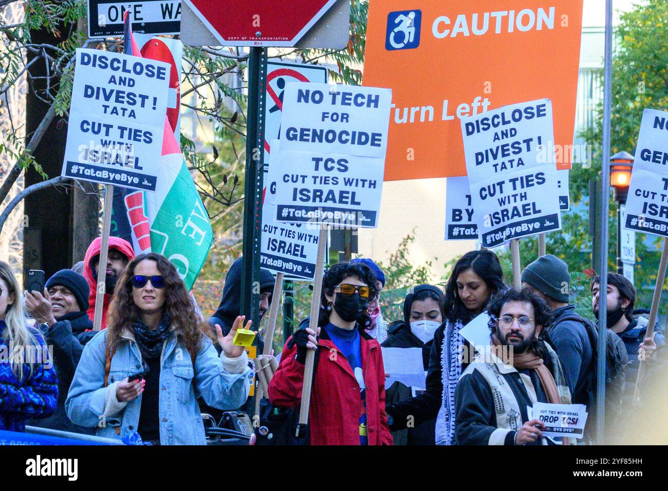 Participating in km run hi-res stock photography and images - Alamy