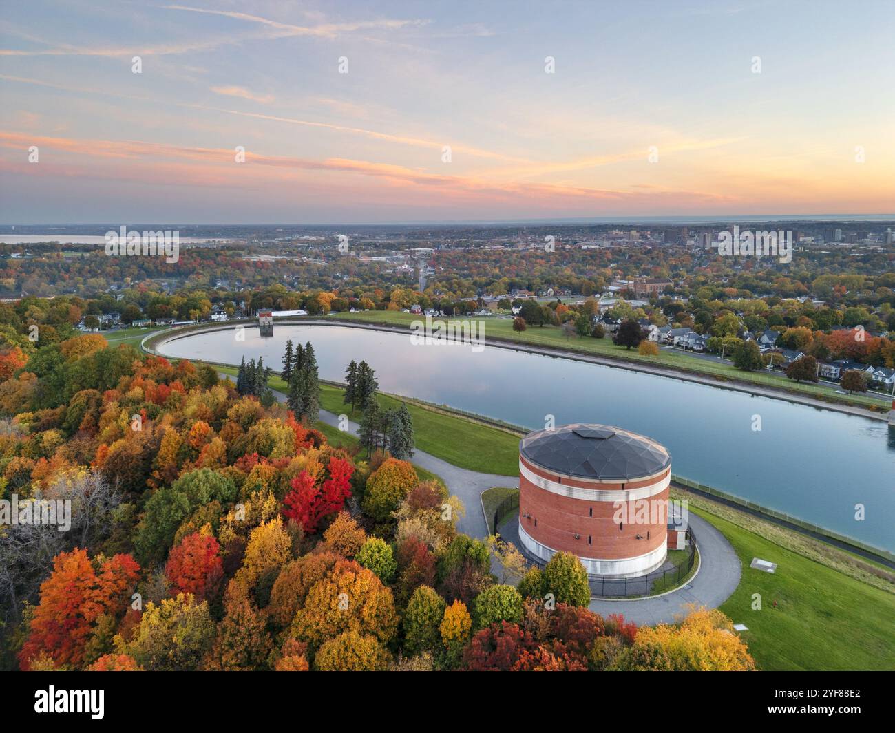 New york water aerial view dawn hi-res stock photography and images - Alamy