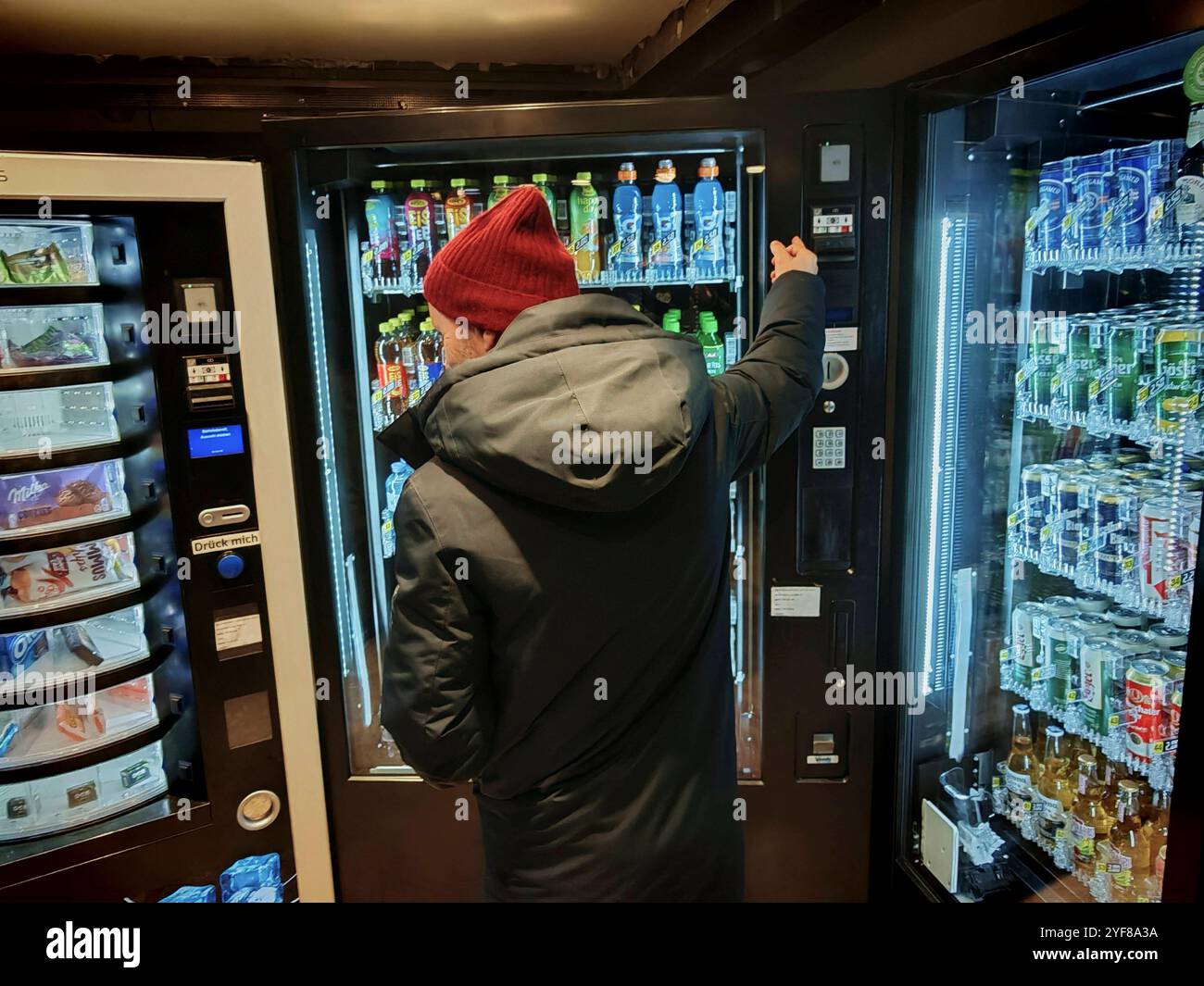 fast food as a snack for in between, diet and nutrition fast food as a ...