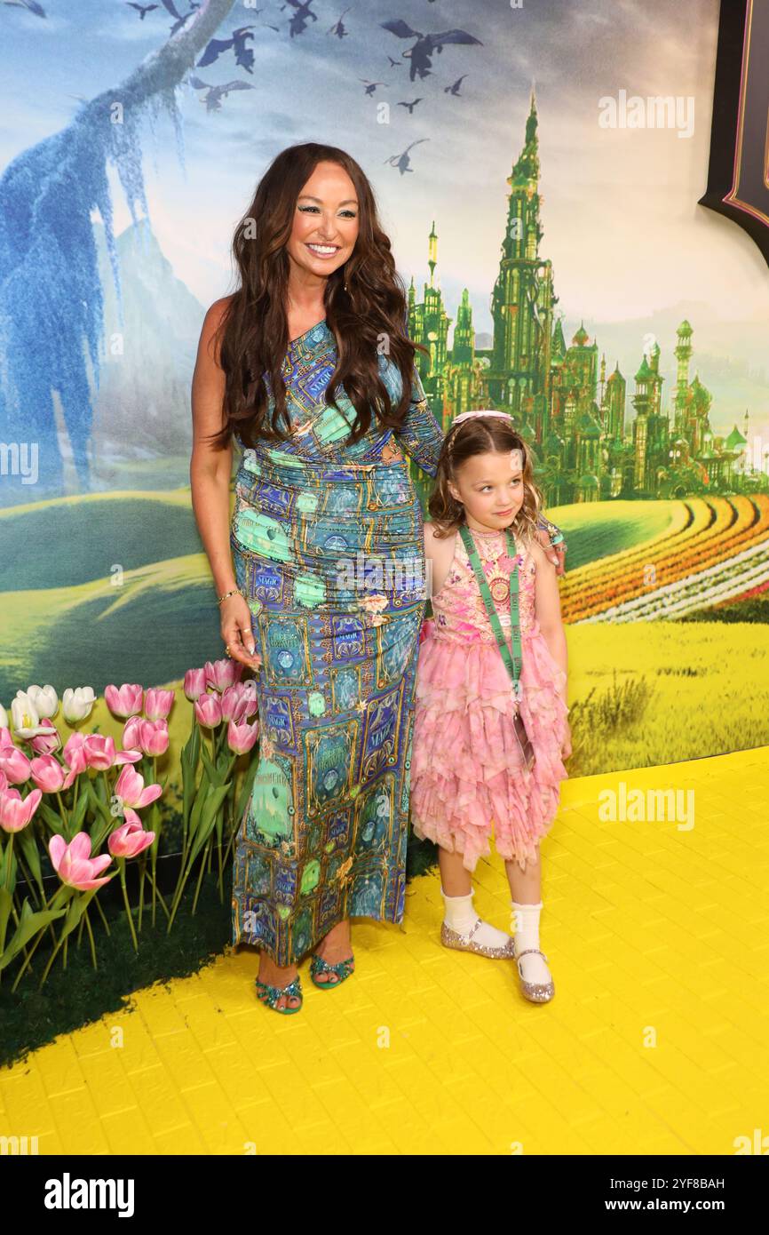 Sydney, Australia. 3rd November 2024. Camilla Franks and tbc attend the ...