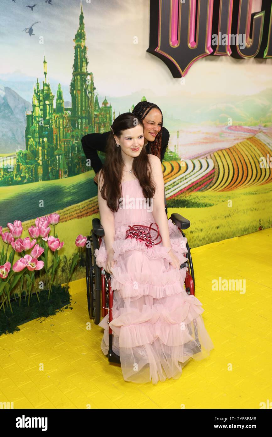 Sydney, Australia. 3rd November 2024. Tbc and Sisi Stringer attend the ...