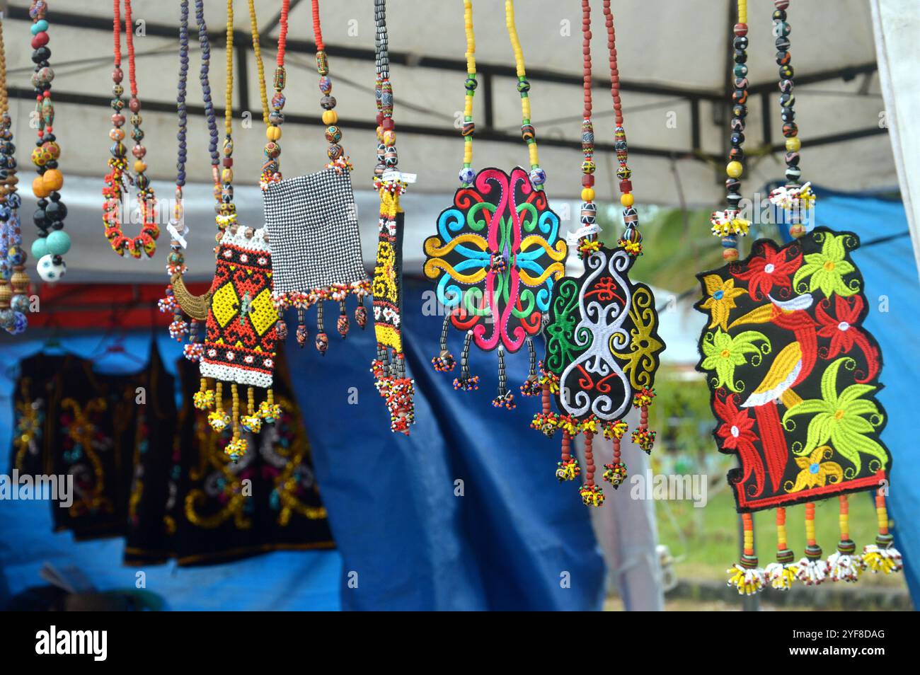 Dayak traditional craft souvenirs at bazaar Stock Photo - Alamy