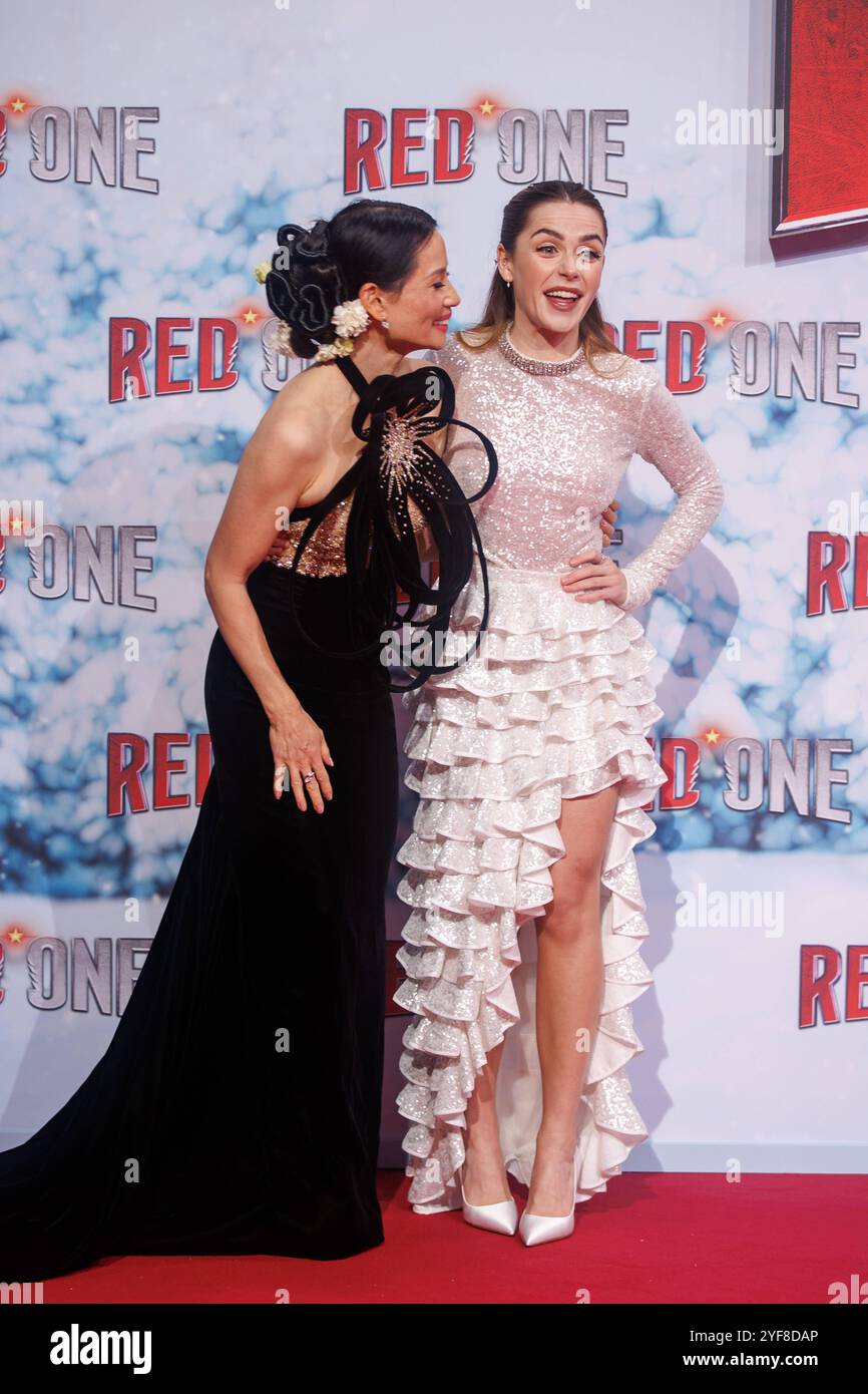 Weltpremiere - Red One Lucy Liu und Kiernan Shipka bei der Weltpremiere ...