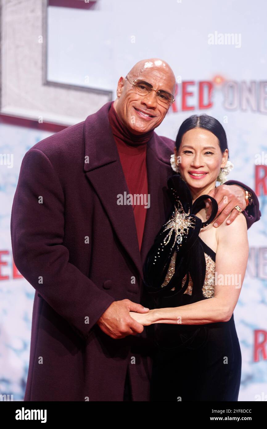 Weltpremiere - Red One Dwayne Johnson und Lucy Liu bei der Weltpremiere ...