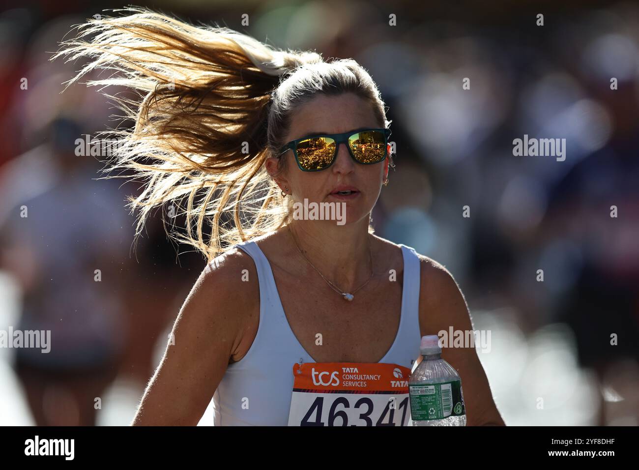 Runner Janine Franklin of Great Britain heads up First Avenue during ...