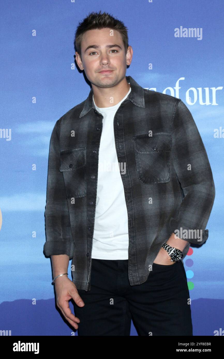 LOS ANGELES - NOV 2: Carson Boatman at the A Day of Days Fan Event at ...