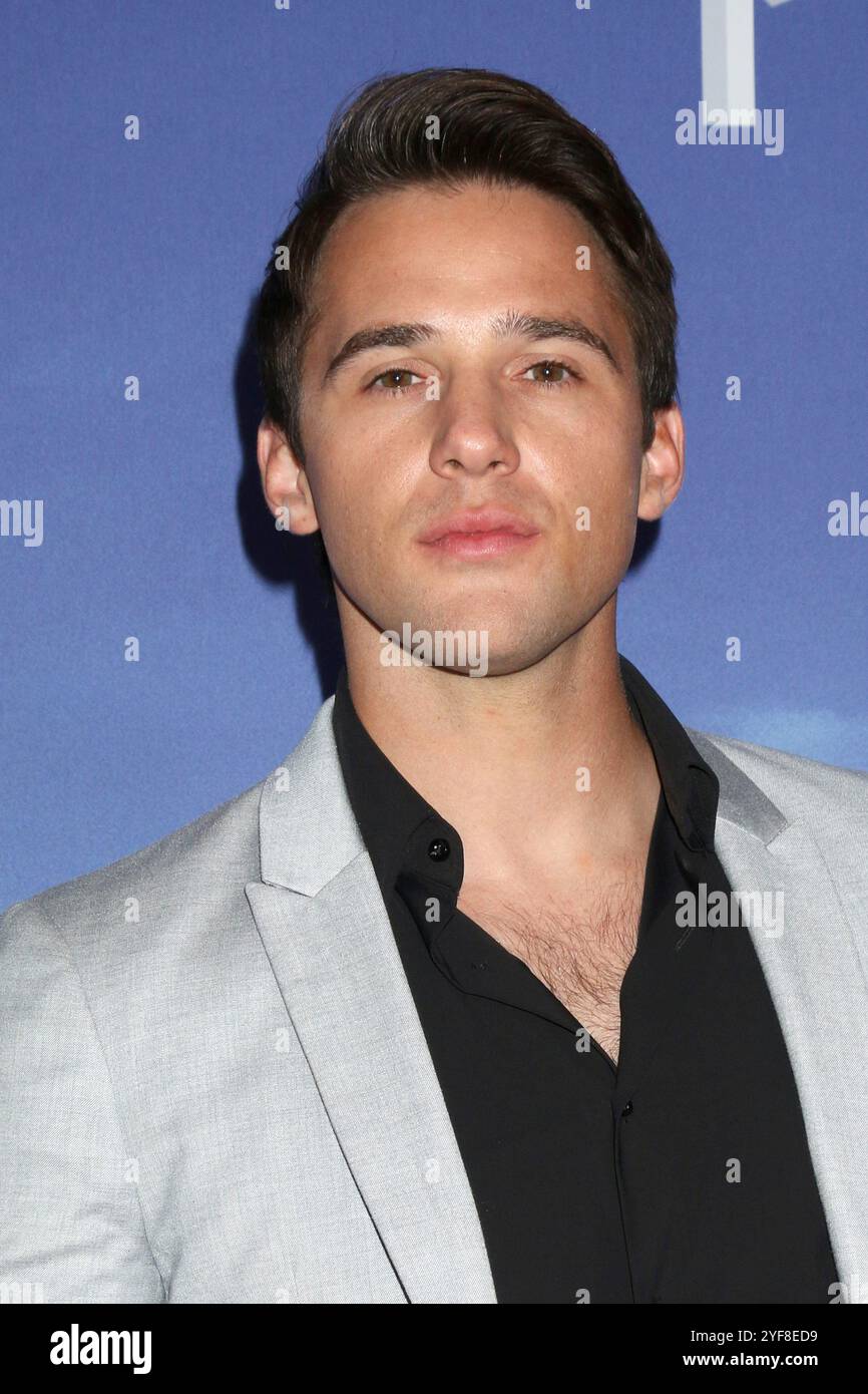 LOS ANGELES - NOV 2: Casey Moss at the A Day of Days Fan Event at ...