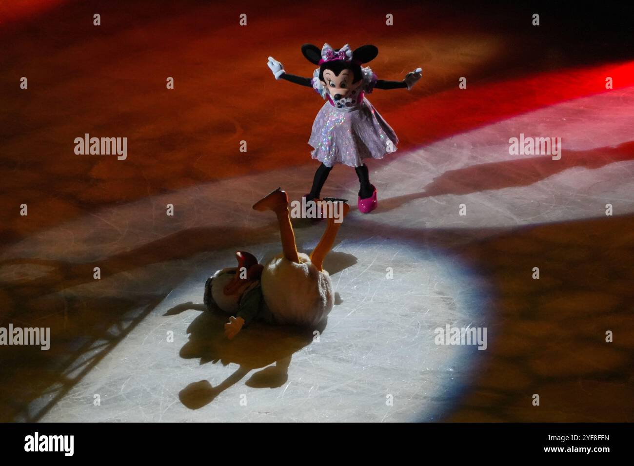 Mickey disney on ice hi-res stock photography and images - Alamy