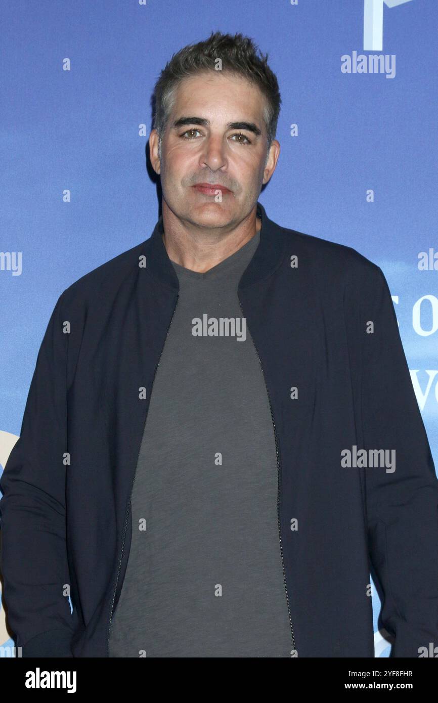 LOS ANGELES - NOV 2: Galen Gering at the A Day of Days Fan Event at ...