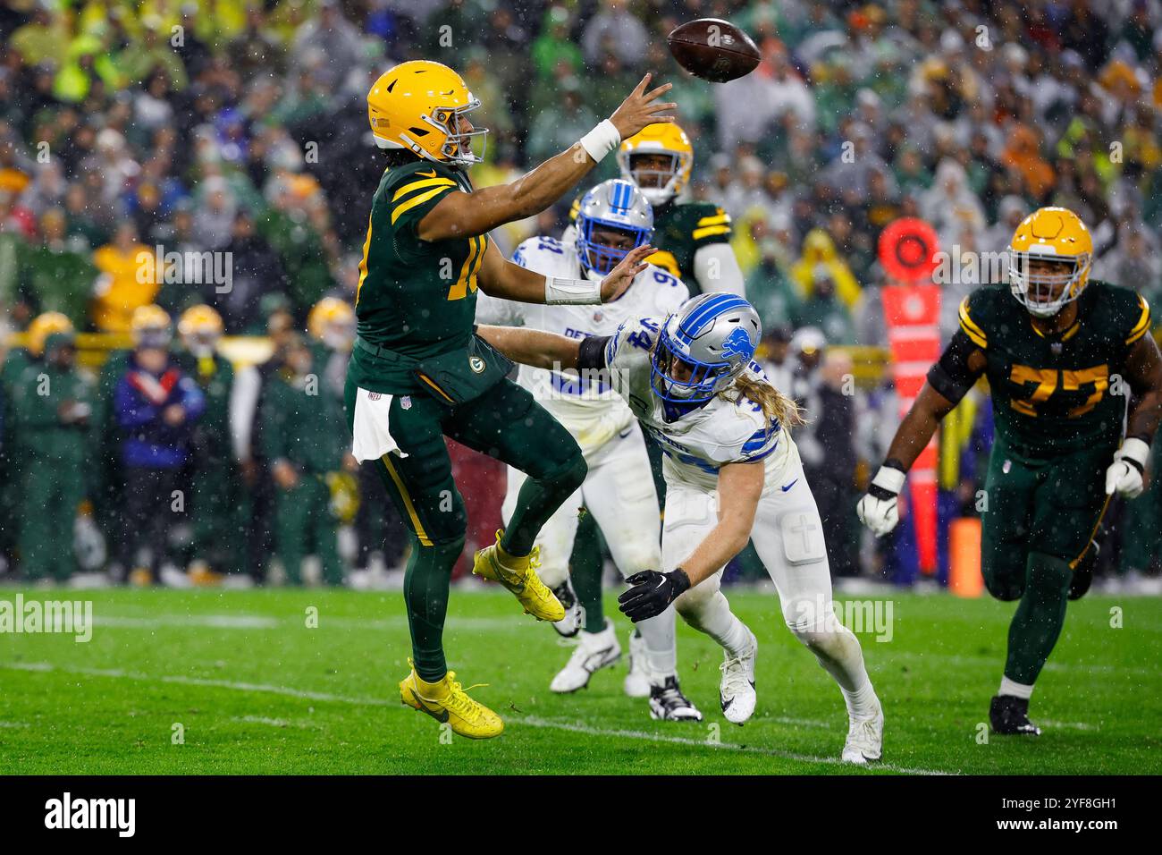 Jordan love interception hi-res stock photography and images - Alamy