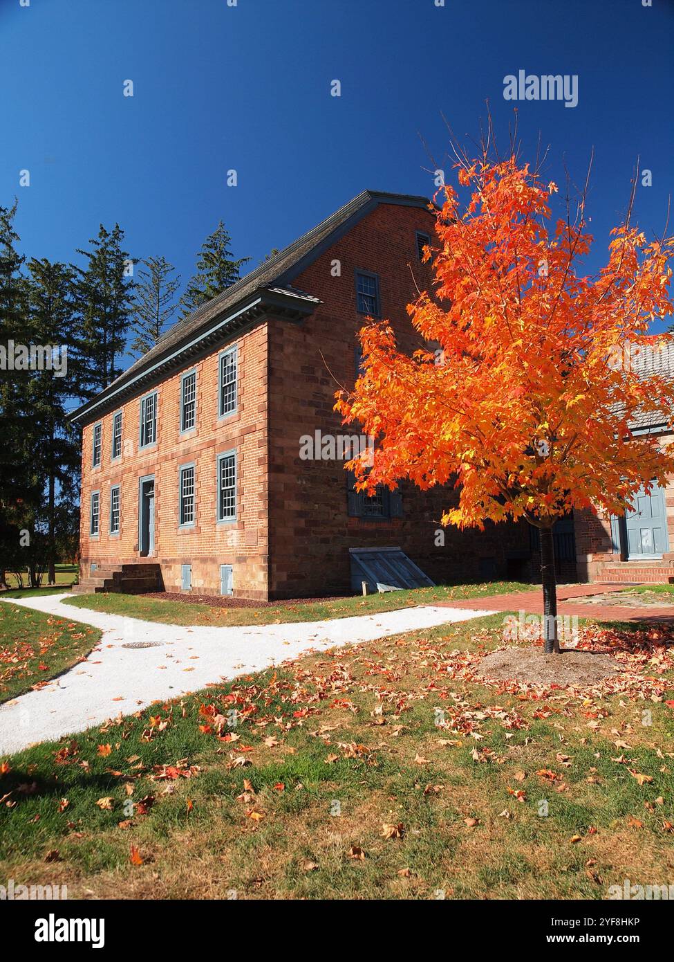 Wealthy american revolutionary home hi-res stock photography and images ...