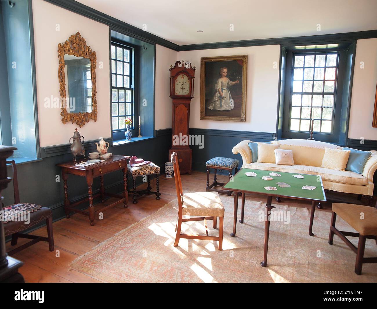 Multipaned glass windows hi-res stock photography and images - Alamy