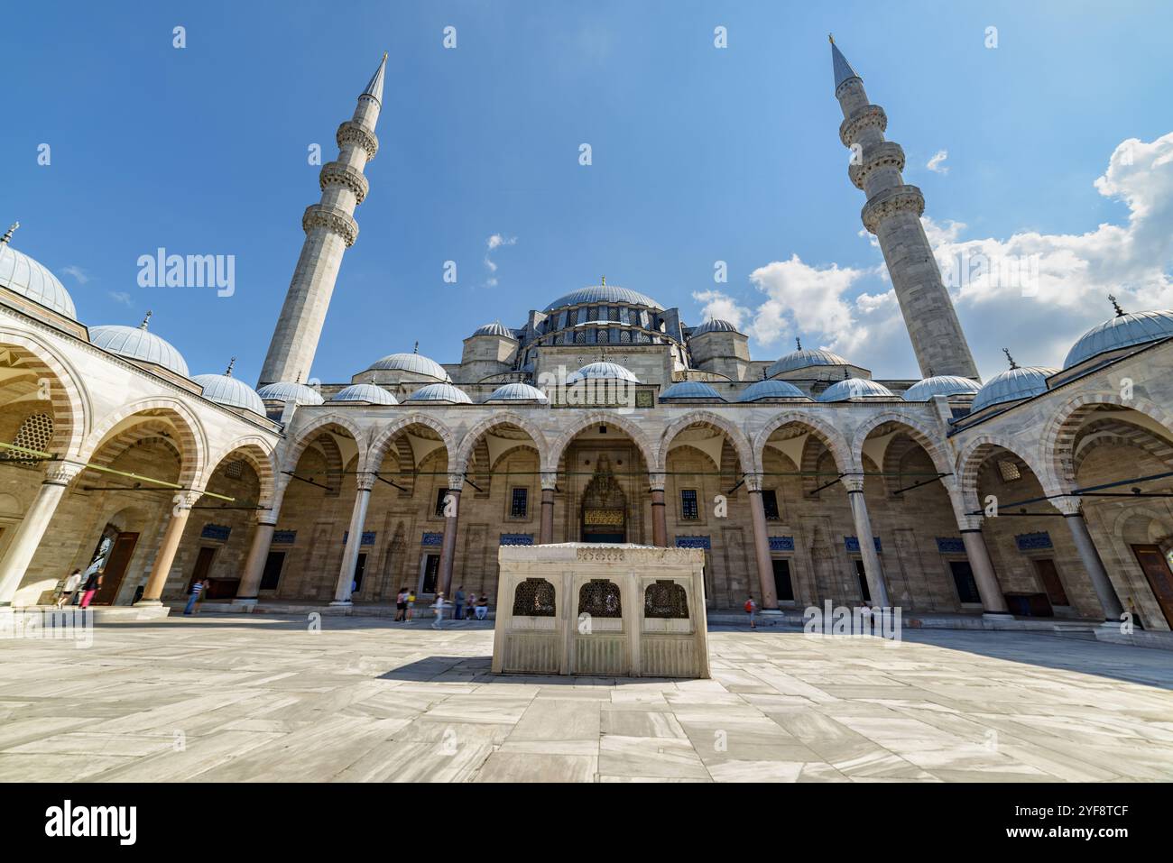 Courtyard of the Suleymaniye Mosque in Istanbul, Turkey Stock Photo - Alamy