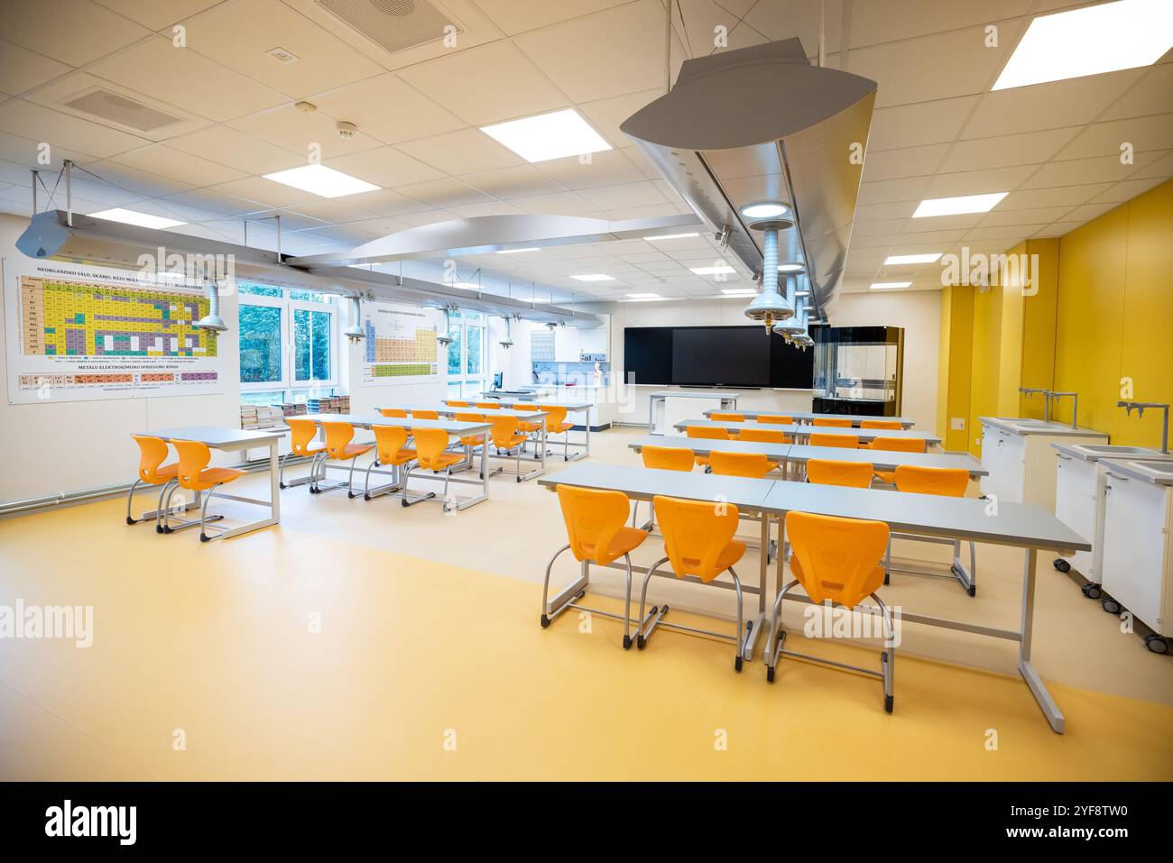 Interior of an empty school class Stock Photo - Alamy