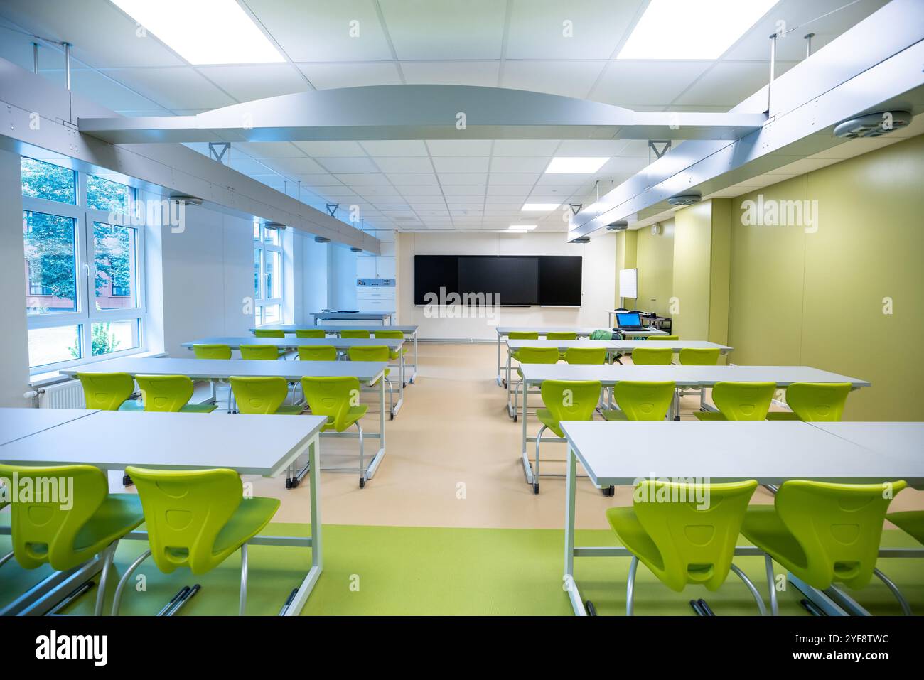 Interior of an empty school class Stock Photo - Alamy