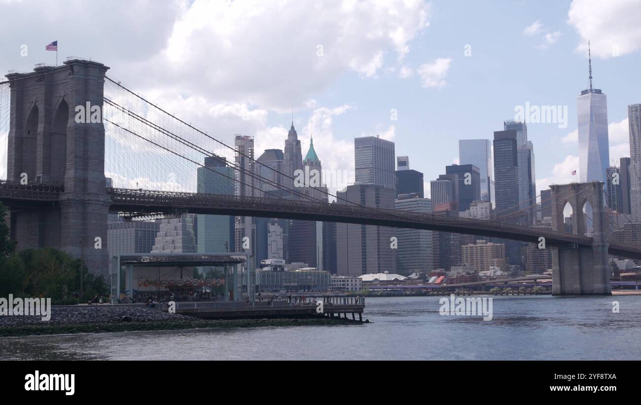 Brooklyn Bridge, New York City Manhattan downtown skyline architecture ...