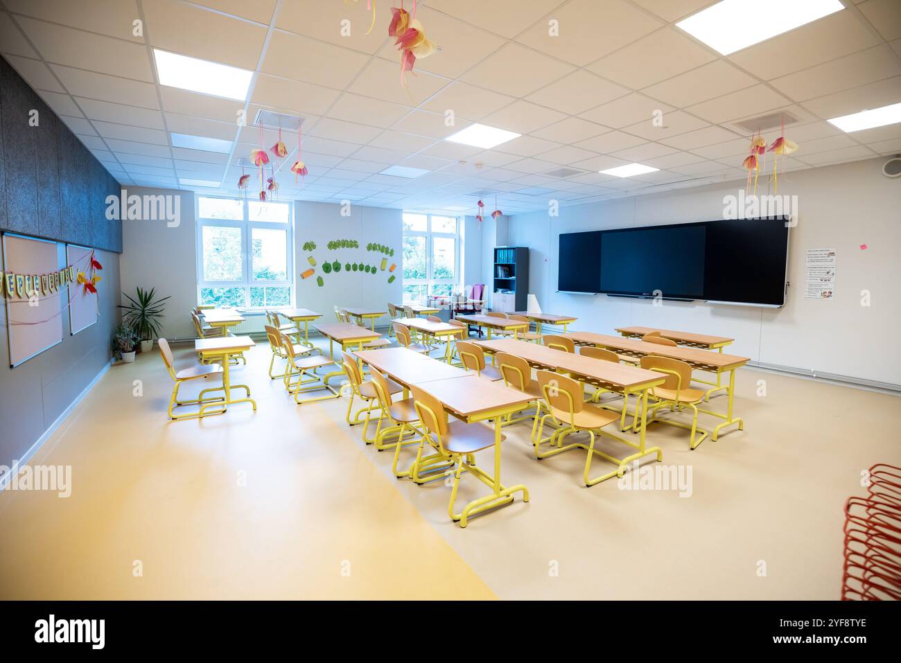 Interior of an empty school class Stock Photo - Alamy