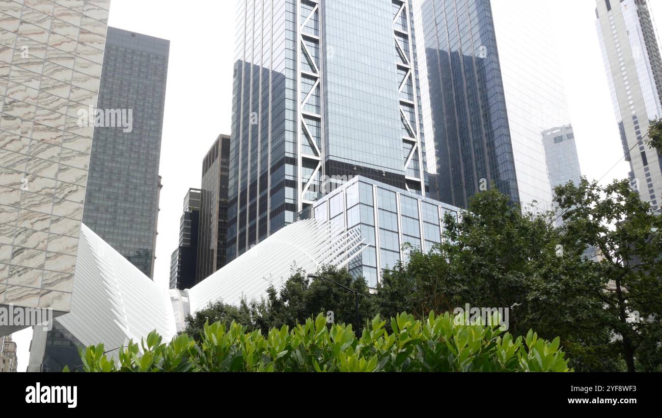 New York City Lower Manhattan Downtown Financial District street ...