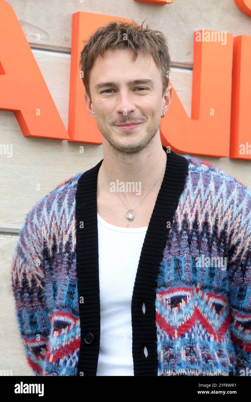 Drew Starkey at arrivals for POGUELANDIA Netflix And Outer Banks ...