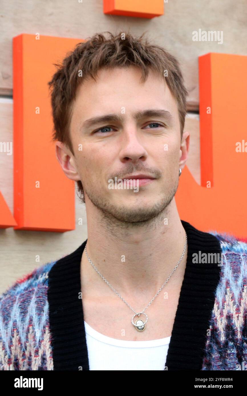 Drew Starkey at arrivals for POGUELANDIA Netflix And Outer Banks ...