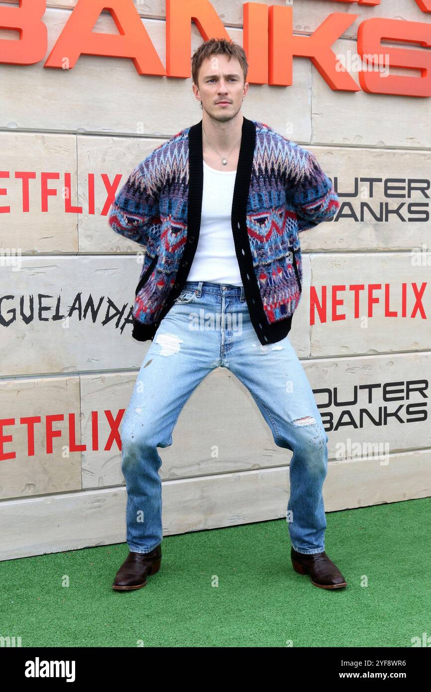 Drew Starkey at arrivals for POGUELANDIA Netflix And Outer Banks Immersive Fan And Music ...